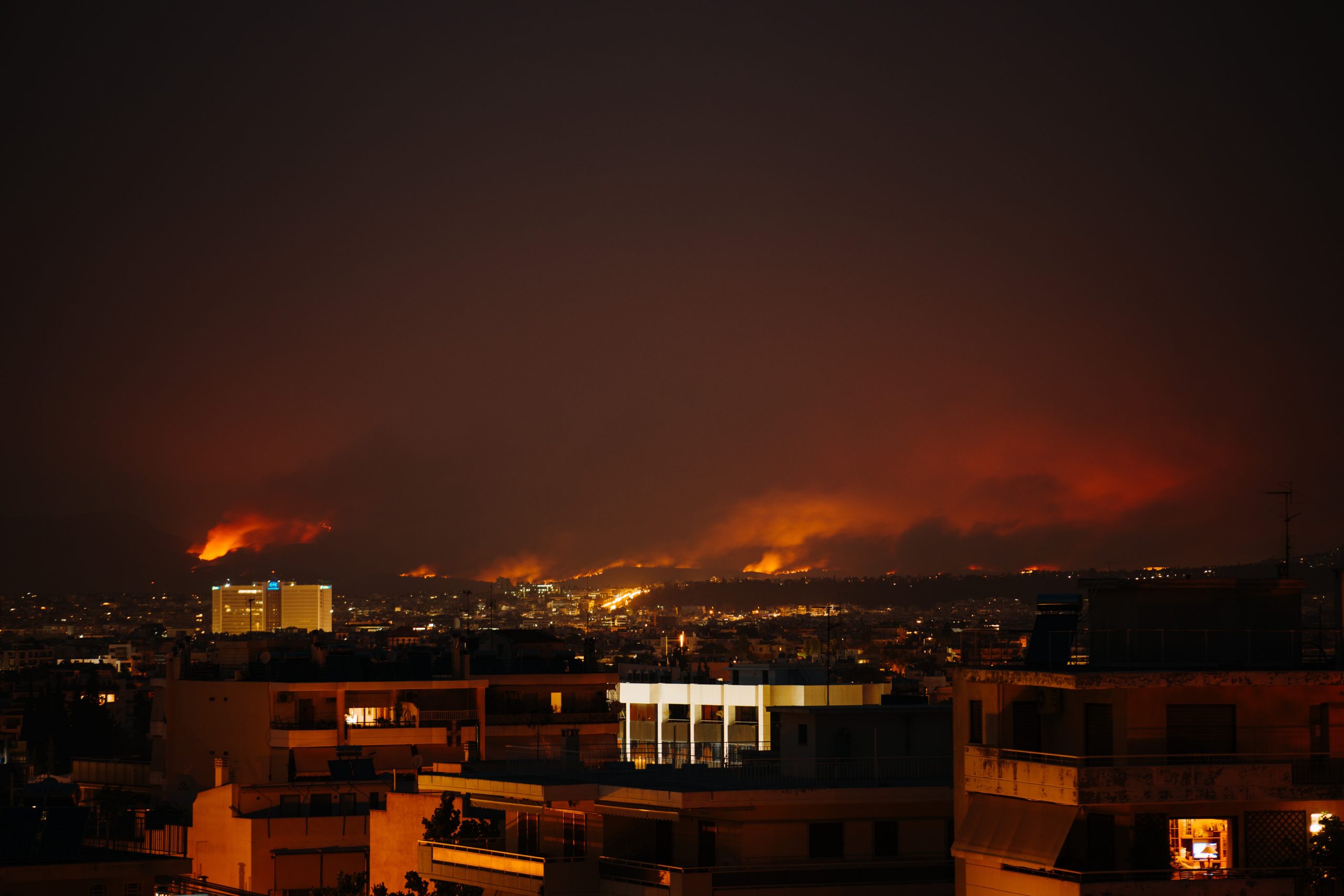 Wildfire Mitigation Strategies for Businesses | Telgian